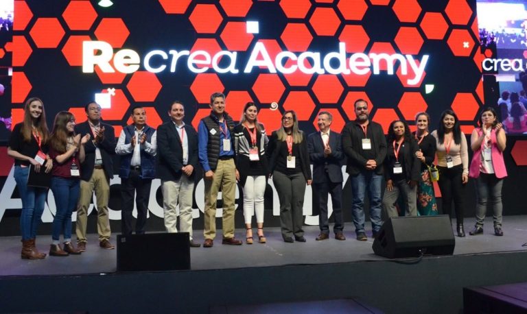 Acerca de – Recrea Academy 2024